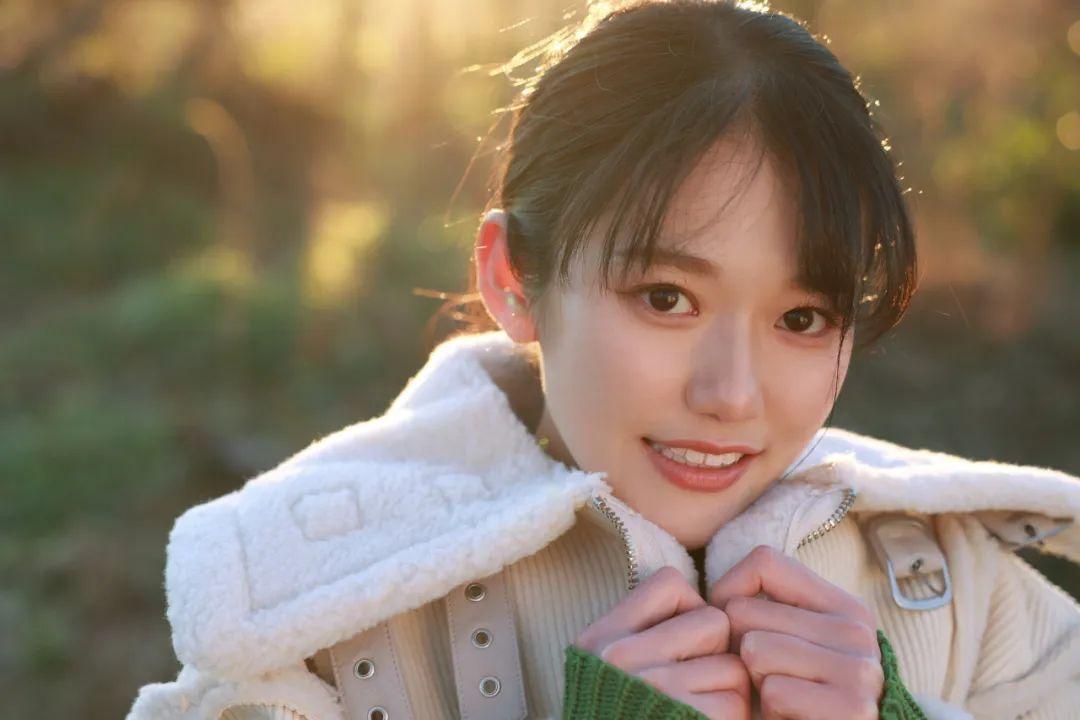 网红库 的想法: 偶像系新人老师，00后的坂井成羽 | 坂井成羽（日文：坂井なるは，英文：Sakai Naruha），生于 2002 年 9 月 30 日（ 20 岁），身高 166 厘米 ...