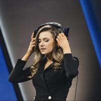 SixteeNCS2 的想法: CSGO的女主持人中，Freya最靓，应该没异议吧。 - 知乎