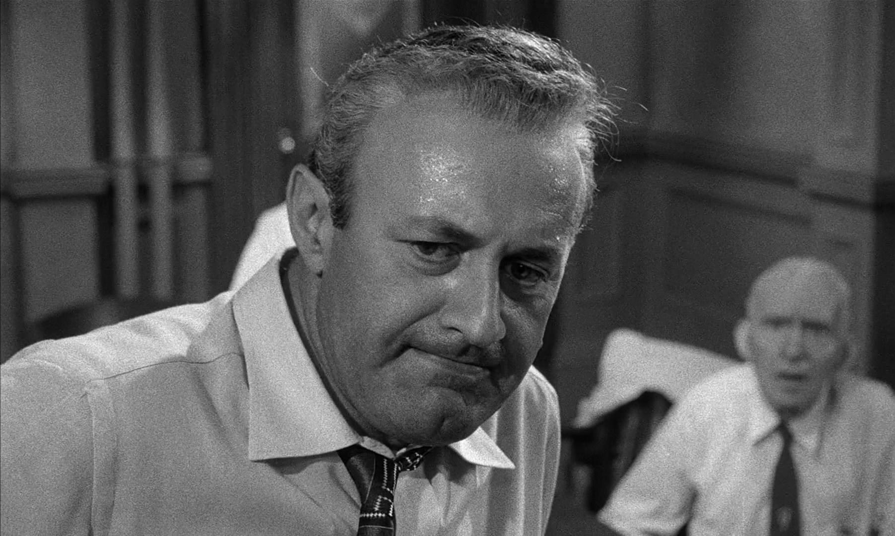 看一部电影怎样从分镜头的角度分析电影要表达的主题或者说怎么做分镜头解析？最好有真实的栗子！多谢? - 知乎