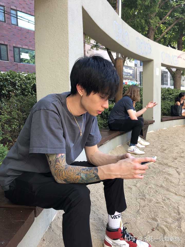 如何评价keshi这位歌手？ - 知乎