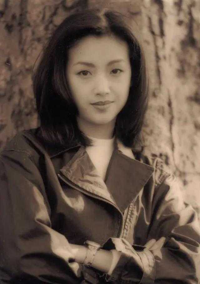 为什么吴倩莲好久没见了？ - 知乎