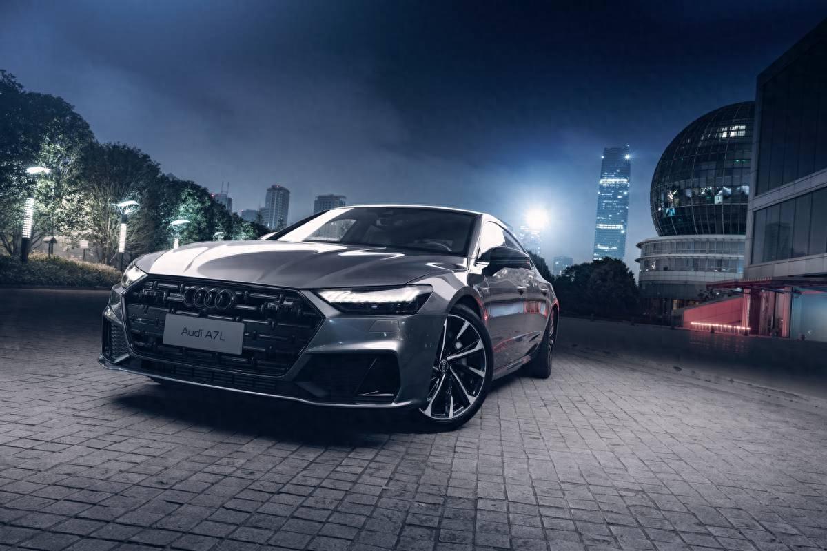 奥迪A7L价格下探，38万内ABB低趴无框颜值巅峰，同级豪华车的王炸 - 知乎