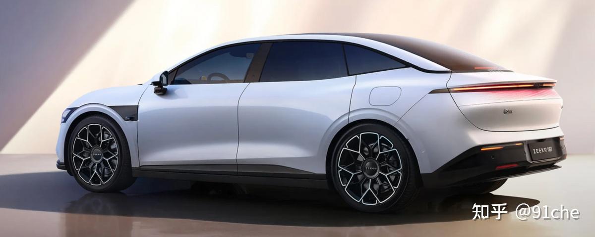 虽是同门之争，却也刺刀见红，银河 E8、极氪 007 你选谁？ - 知乎