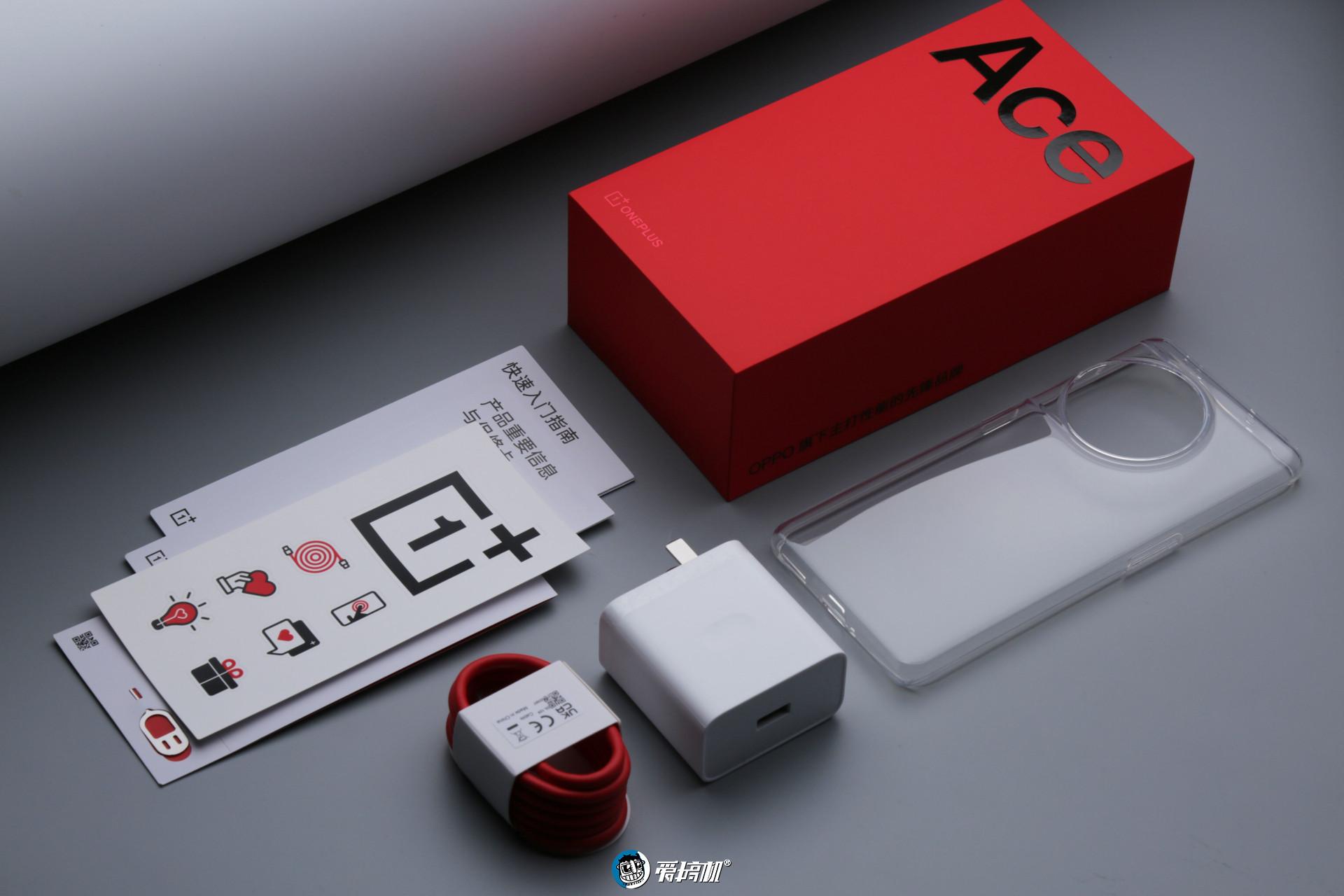 站起来了！一加Ace 2评测：2799元起的曲屏骁龙8+ - 知乎