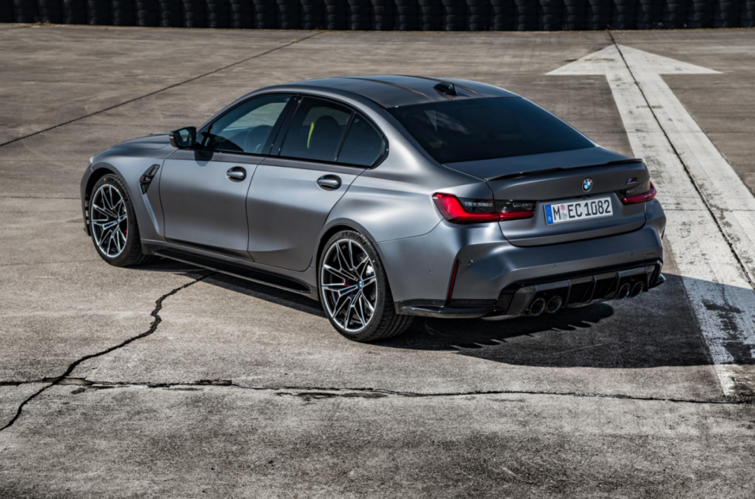 汽车壁纸 | 宝马M3 M power | 性能野兽又带操控！人见人爱！黑武士M3 - 知乎