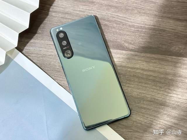 Xperia 5 III老矣？依旧能打！索尼Xperia系列中的性能小钢炮 - 知乎