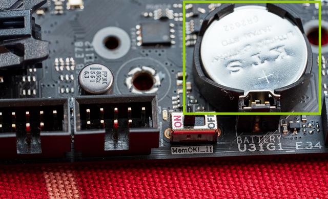 电脑主板接口知识大全，电脑主板接口介绍（主板上的各种接口及相关部件详解） - 知乎