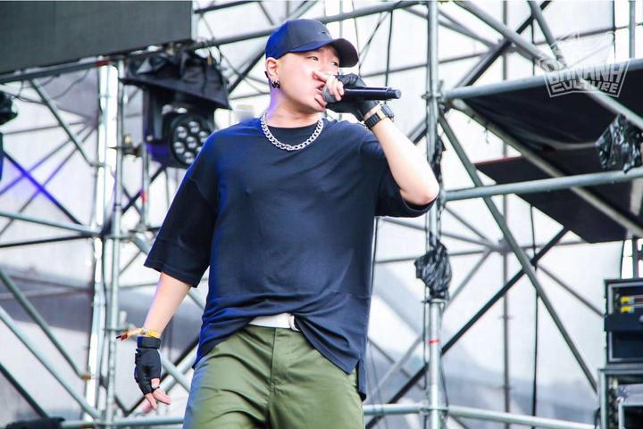 和PG One当过队友、和GAI当过同事，他可能是说唱圈最神秘的人 - 知乎