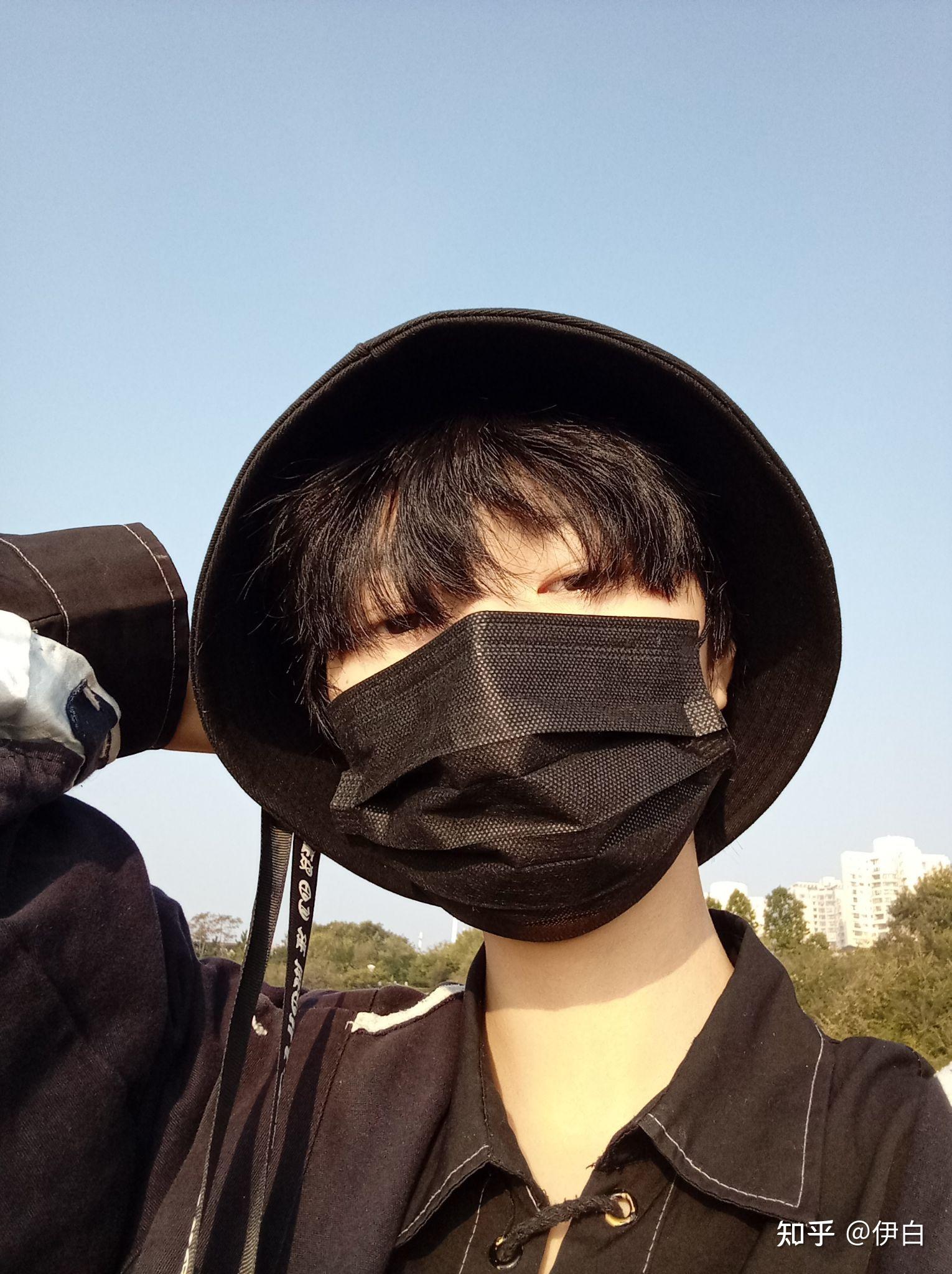 这是一篇自我介绍～ 知乎