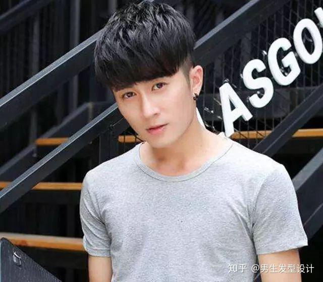 低于170cm的男生，留这几款发型帅气又显高！ - 知乎