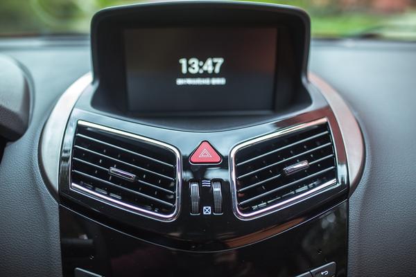 海马S5+S5 Young 这是一个兄弟俩闯天下的故事 - 知乎