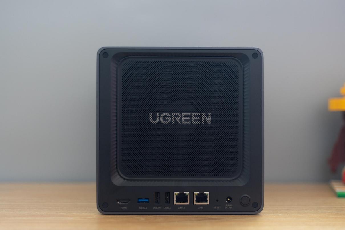 万字长文：零基础搭建全家老少都会用的家庭影音中心！生产娱乐两不误！绿联DX4600 Pro上手实操，可能是最易上手的家用旗舰级NAS~