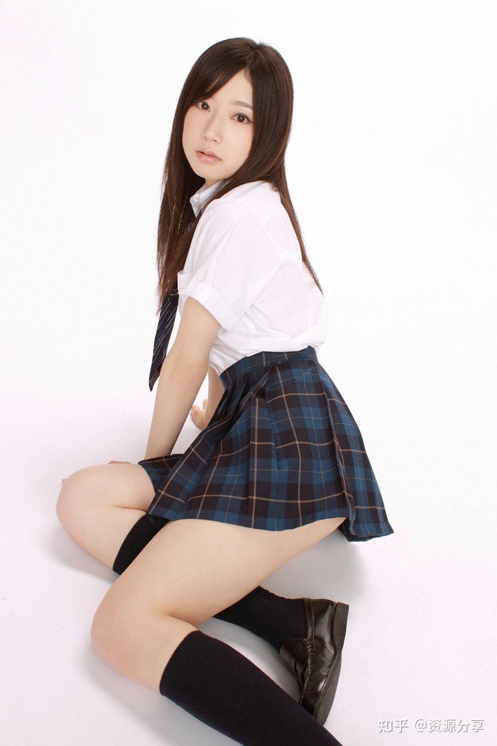 [YS Web]Vol.512 日本清新美女成実美香JK制服写真48P - 知乎