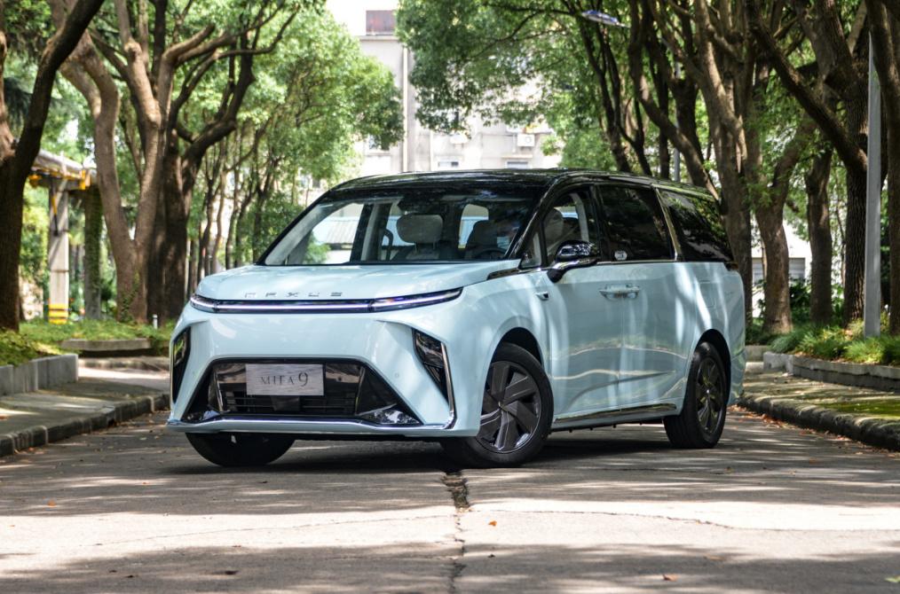 腾势D9对比大通MIFA 9，谁才是高端新能源MPV王者？ - 知乎