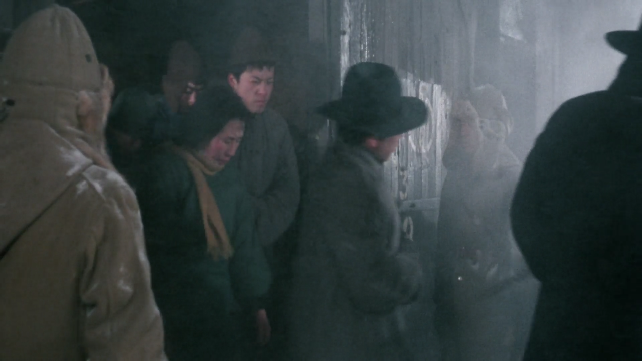 香港重映场场爆满，《黑太阳731》讲了什么故事