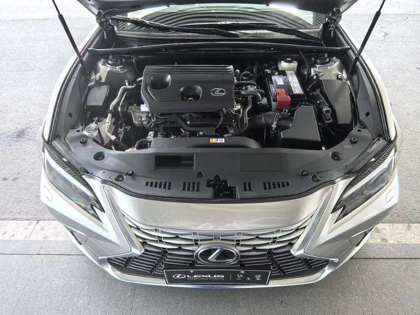 50全新雷克萨斯ES200指导价29.99万，现在包牌过户23.79万 - 知乎