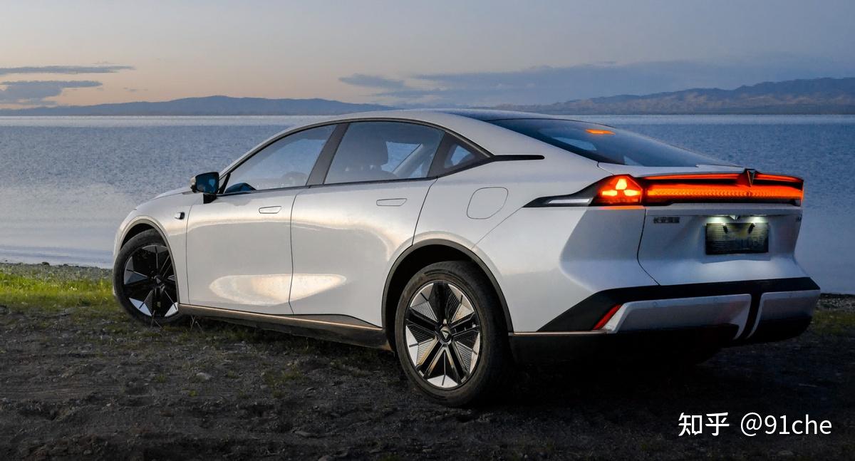 同门对决！18 万纯电轿车，深蓝SL03 还是启源 A07？ - 知乎