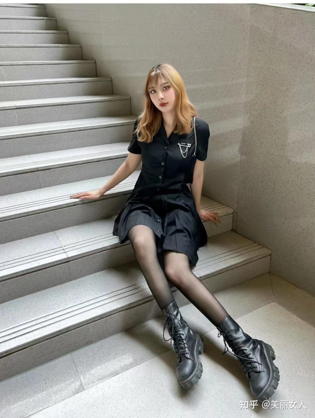 夏天黑色马丁靴搭配什么衣服好看 知乎