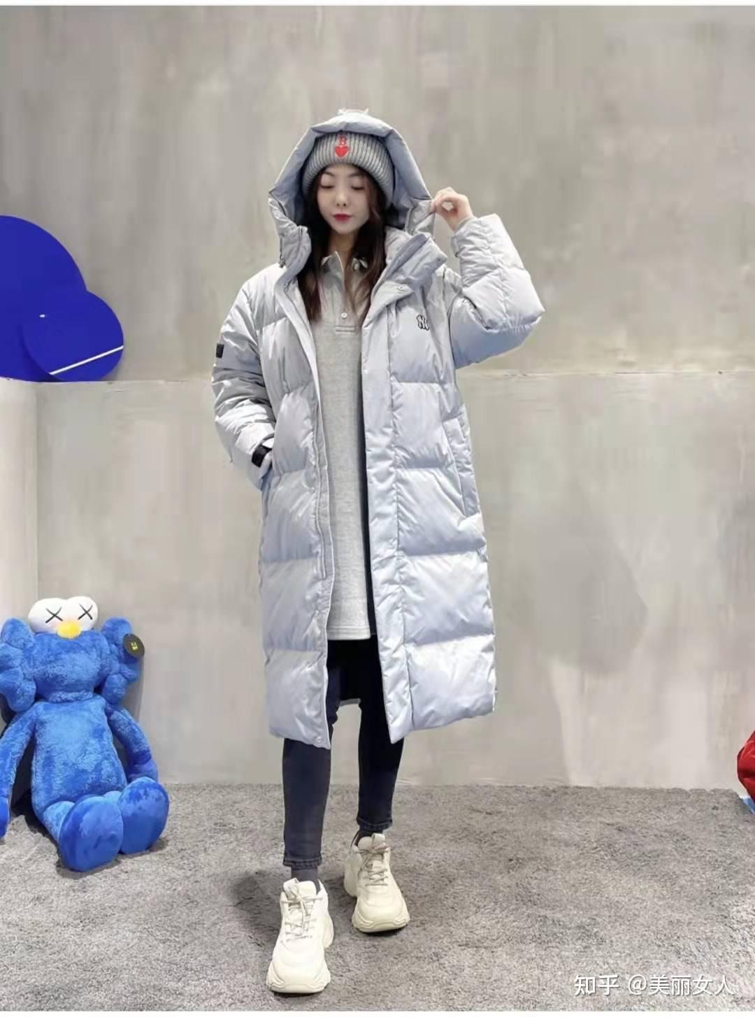 长款羽绒服搭配什么裤子和鞋好看 知乎