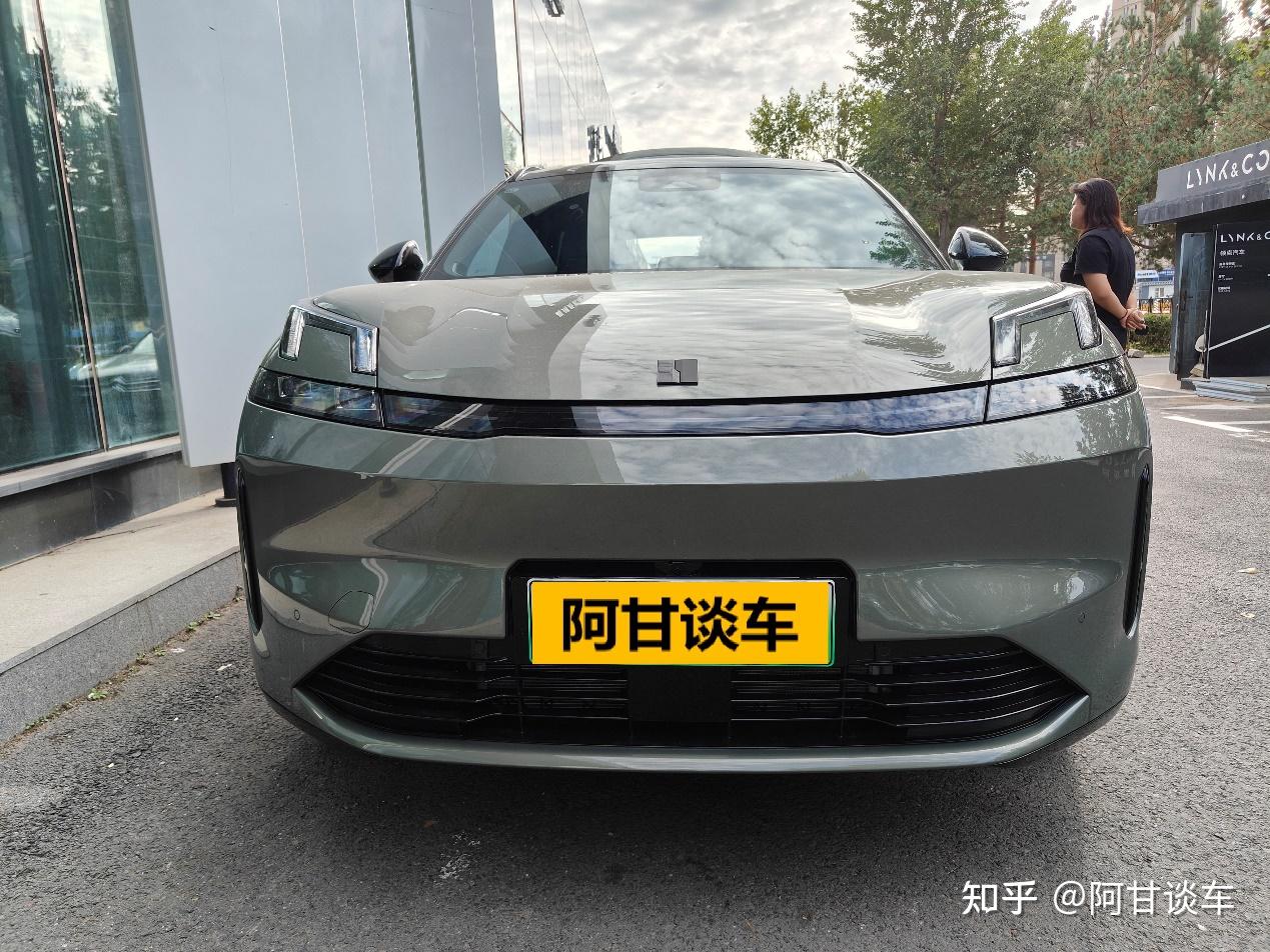 领克08 EM-P探店实拍：搭载280kW动力，亏电油耗5.5L，年轻人首选？ - 知乎