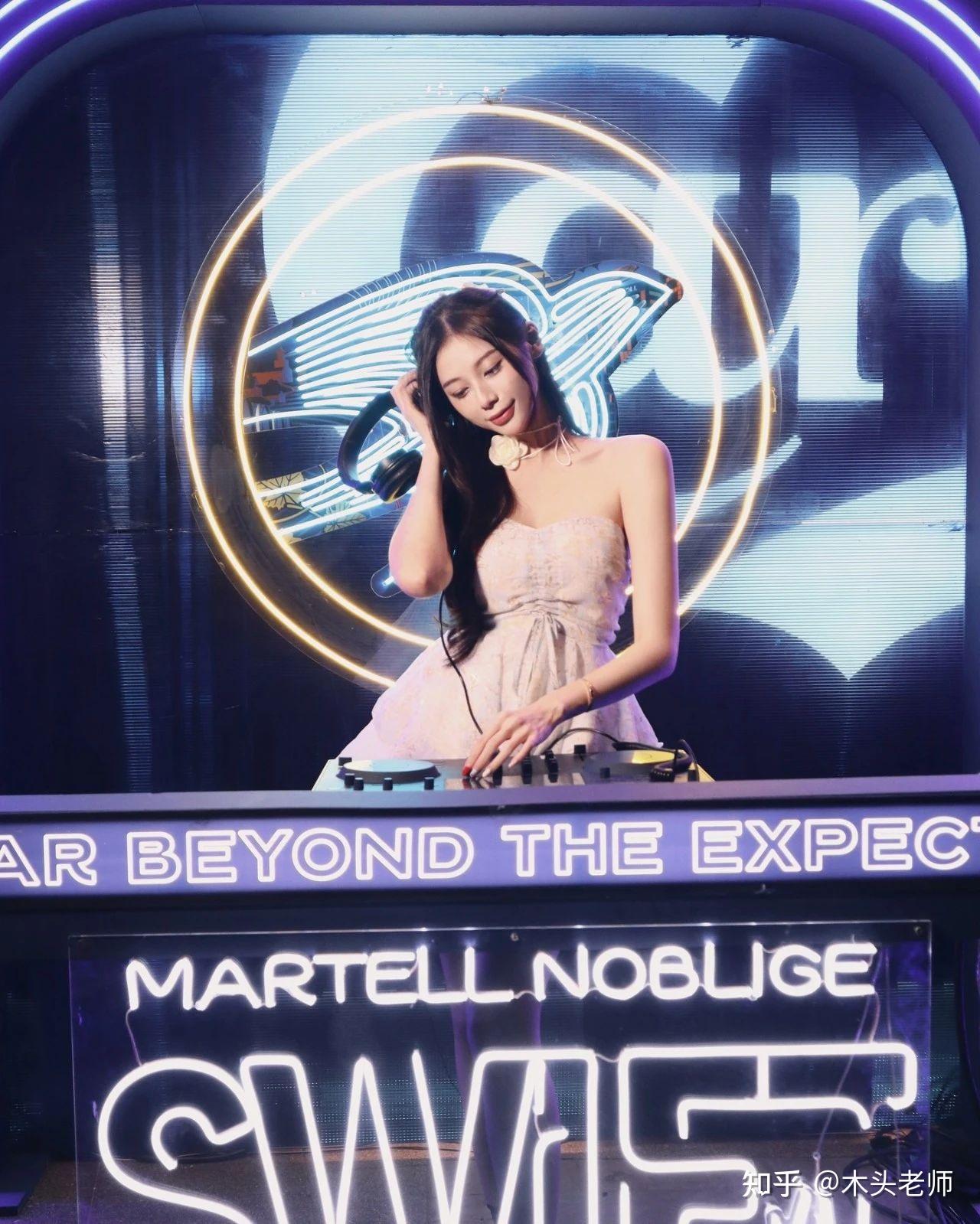 大马顶级女DJ！这长腿什么水平？ - 知乎