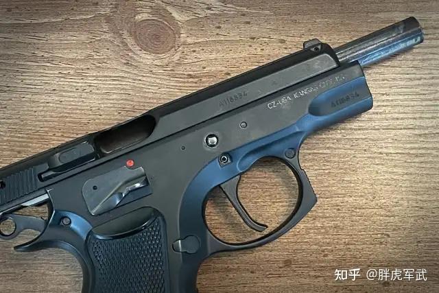 CZ 75：永恒的捷克手枪 - 知乎