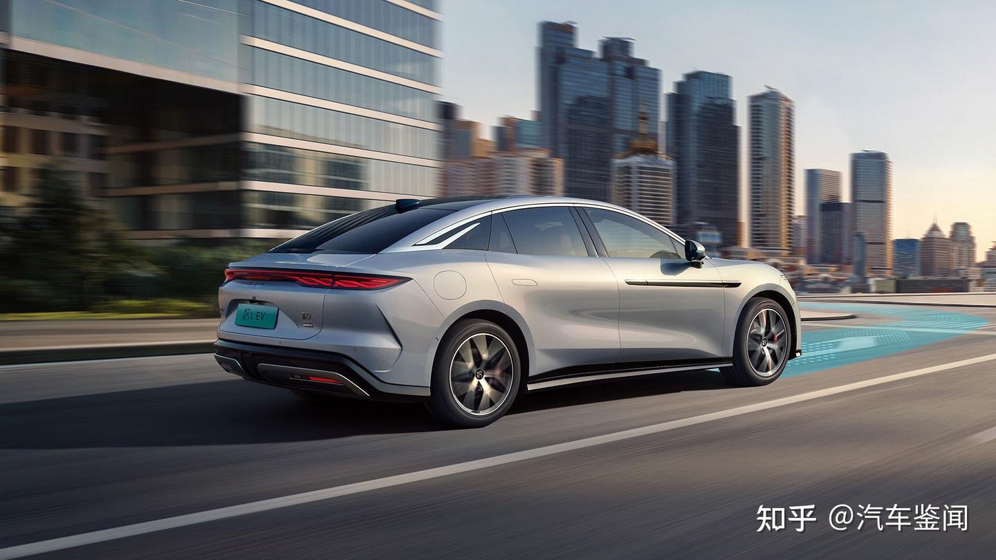 我劝您别冲动下单 降到20万奥迪A4L竞争力也不强 对比试驾后再说 - 知乎