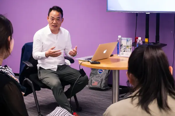 ER行业大咖分享及访谈第一季 | Michael Wan：从钟表行业看疫情对商业影响 - 知乎