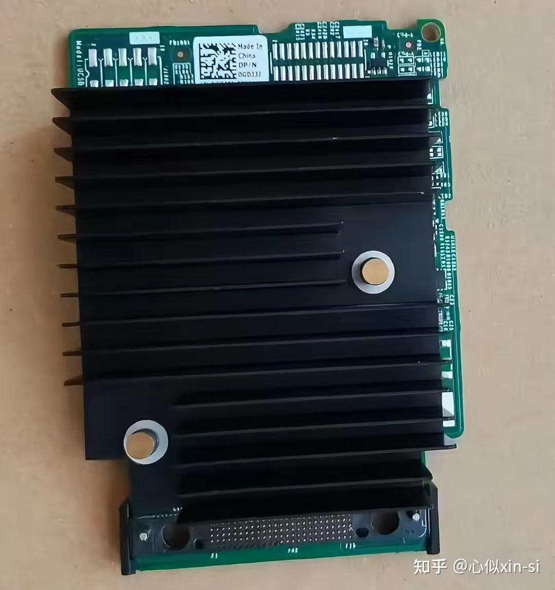 年轻人的第一台服务器-DELL R730/XD选购指南（上） - 知乎