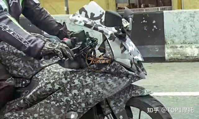 颜值再度拔高！雅马哈R15最新谍照曝光 R7同款前脸 - 知乎