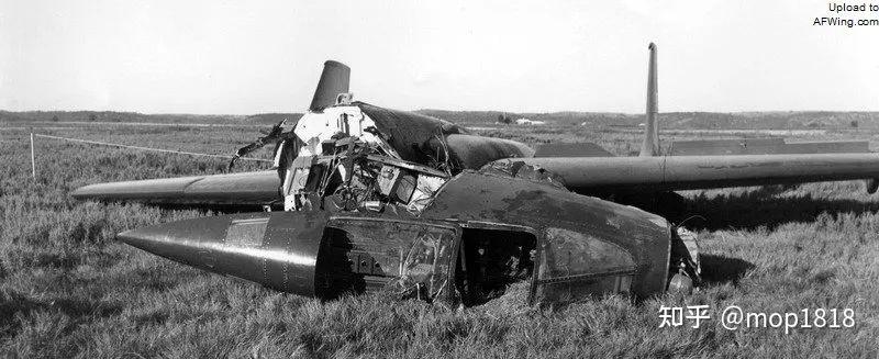 【转载】【空翼网】：少尉杀手，钱斯沃特F7U“弯刀”舰载战斗机与海军蓝天使飞行表演队 - 知乎