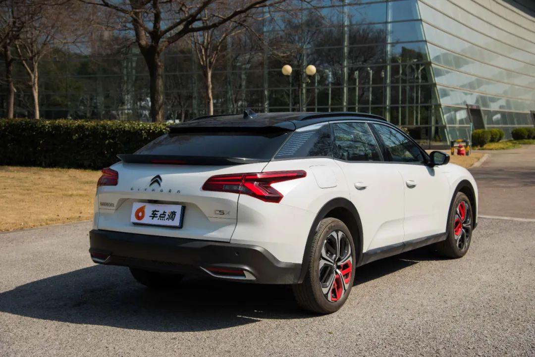 点滴试驾 | 感受法式美学，精致舒享跨界SUV-雪铁龙凡尔赛C5X - 知乎