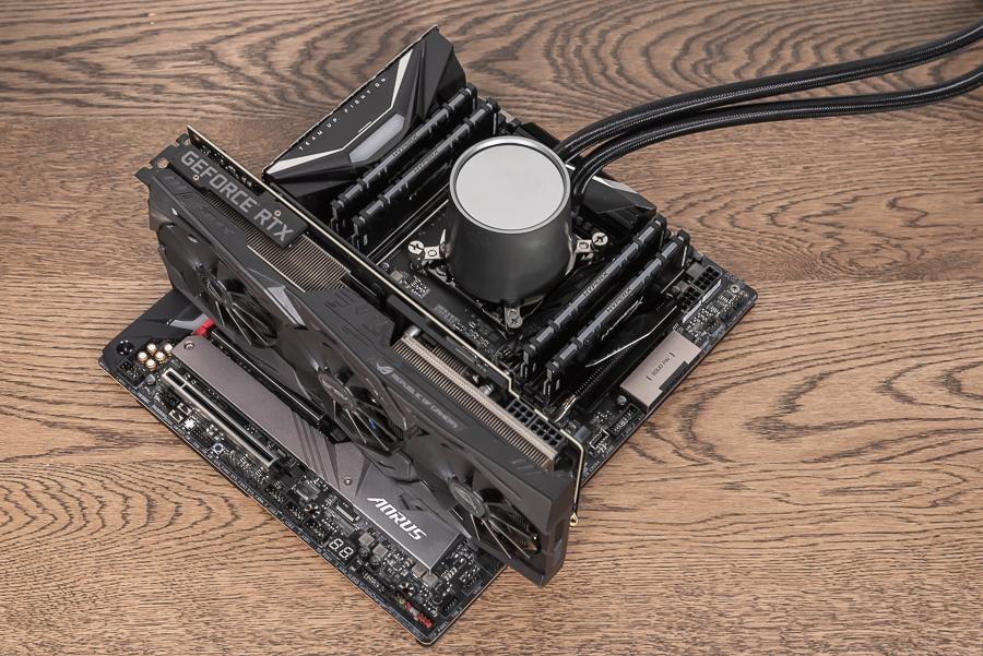 Intel i9-10980XE处理器首发评测：售价“良心”的18核性能旗舰 - 知乎