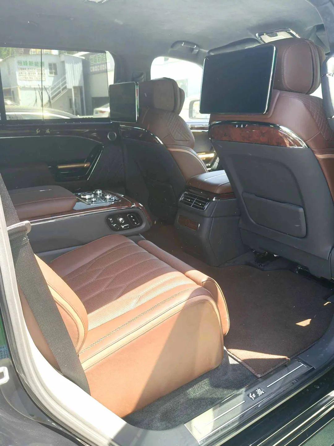 红旗LS7 指导价146.8万，现在包牌过户115万 - 知乎