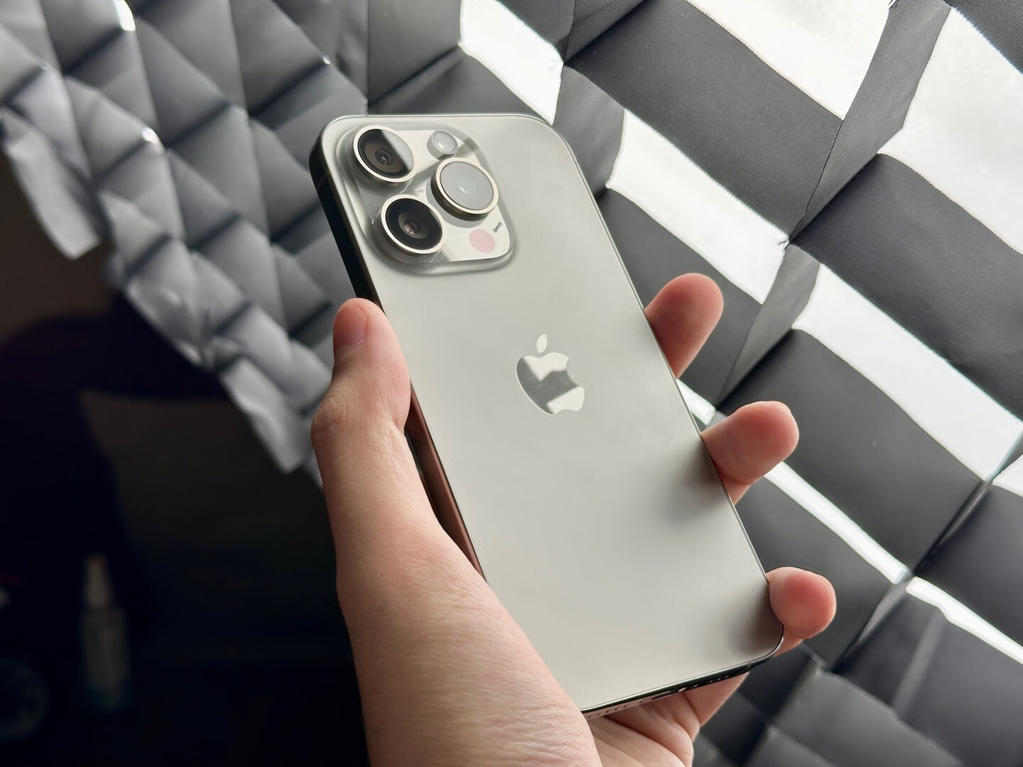 iPhone14pro 2023双11会降价吗?