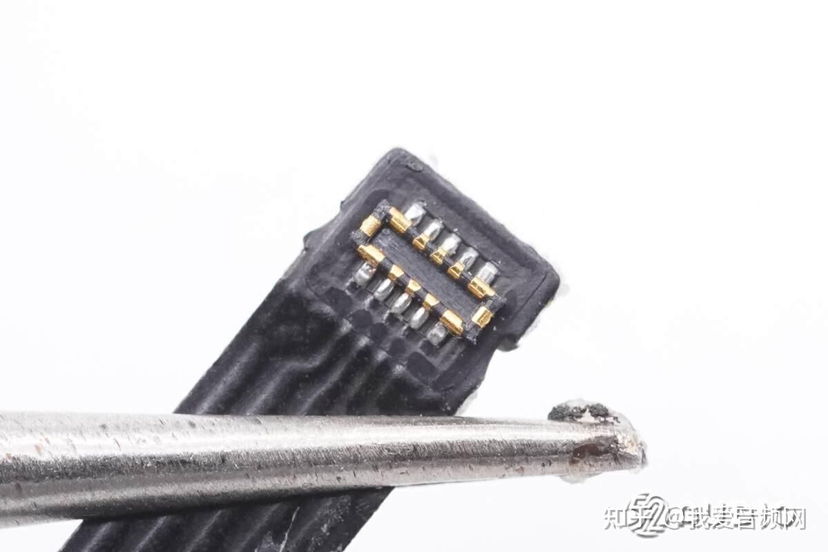 有效提高产品组装效率，亚奇科技BTB连接器获飞傲FW3采用 - 知乎