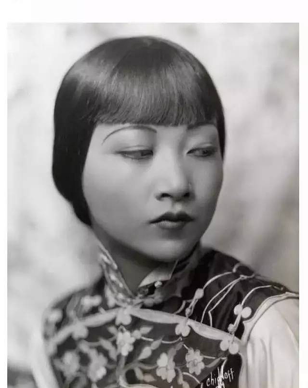 服装历史之【1920年代中西方的服饰】 - 知乎