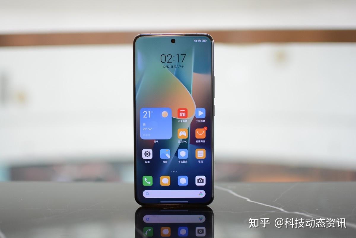 vivo iQOO 12Pro上市，与小米14 Pro相比，哪款更值得