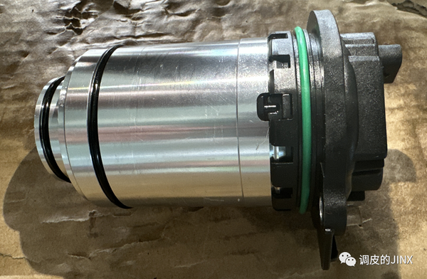 精华-Tesla最新电驱系统3D7拆解分析（“游学”第一章）之润滑冷却系统 - 知乎