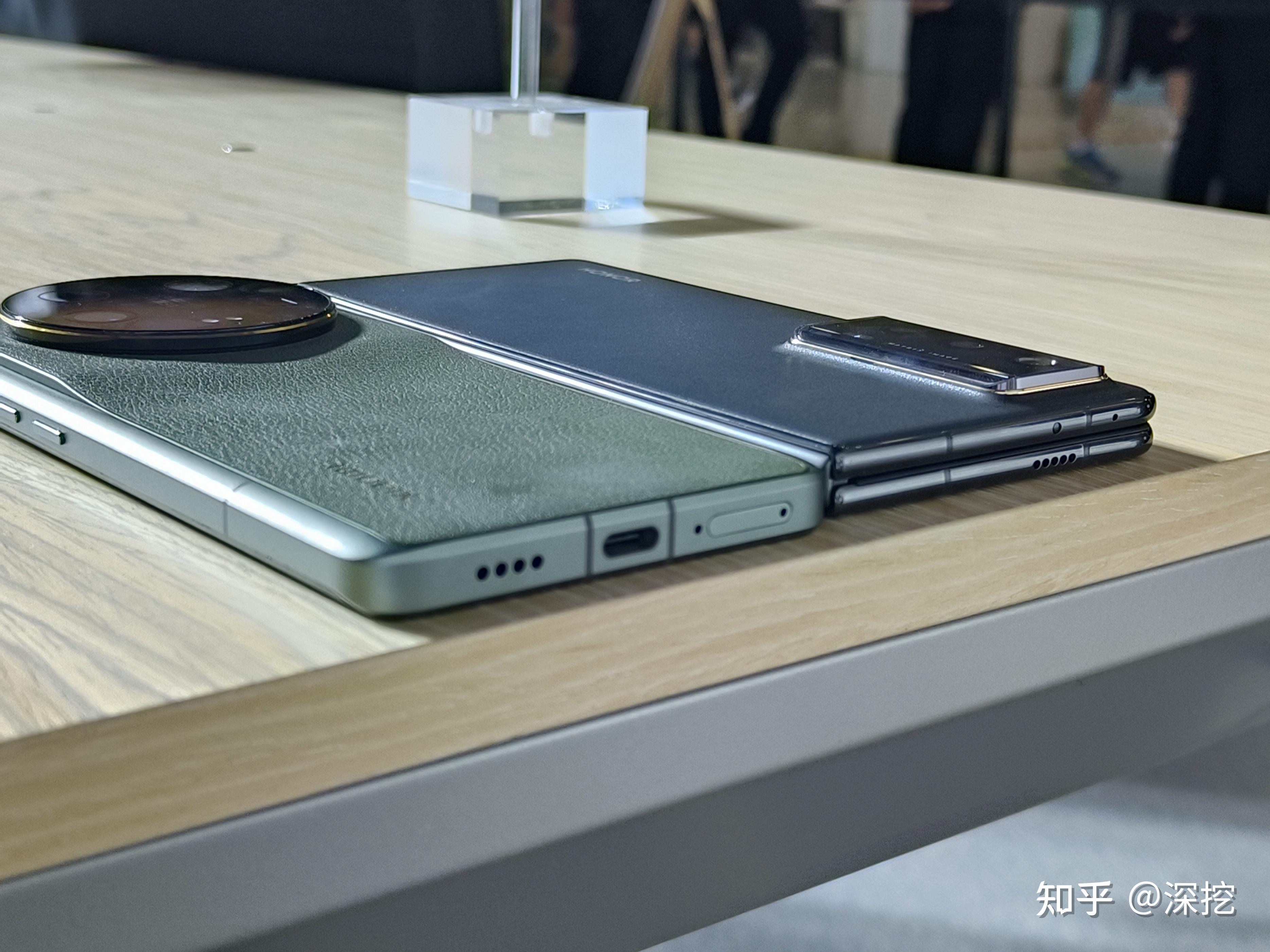 荣耀Magic V2上手评测：这五个细节发布会没细说 - 知乎