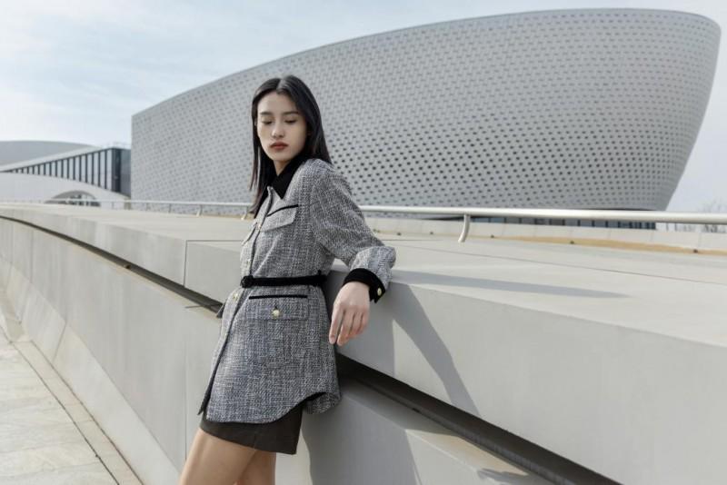 独属于淡人的时尚感，QIANHUI千慧服饰展现多元风格 - 知乎