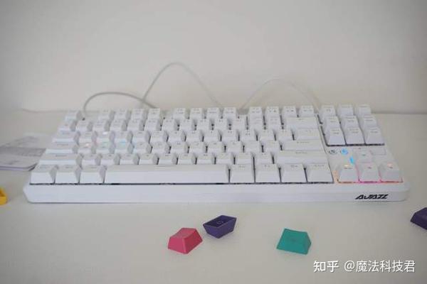黑爵K870T机械键盘简评：性价比极高，主打简约时尚 - 知乎