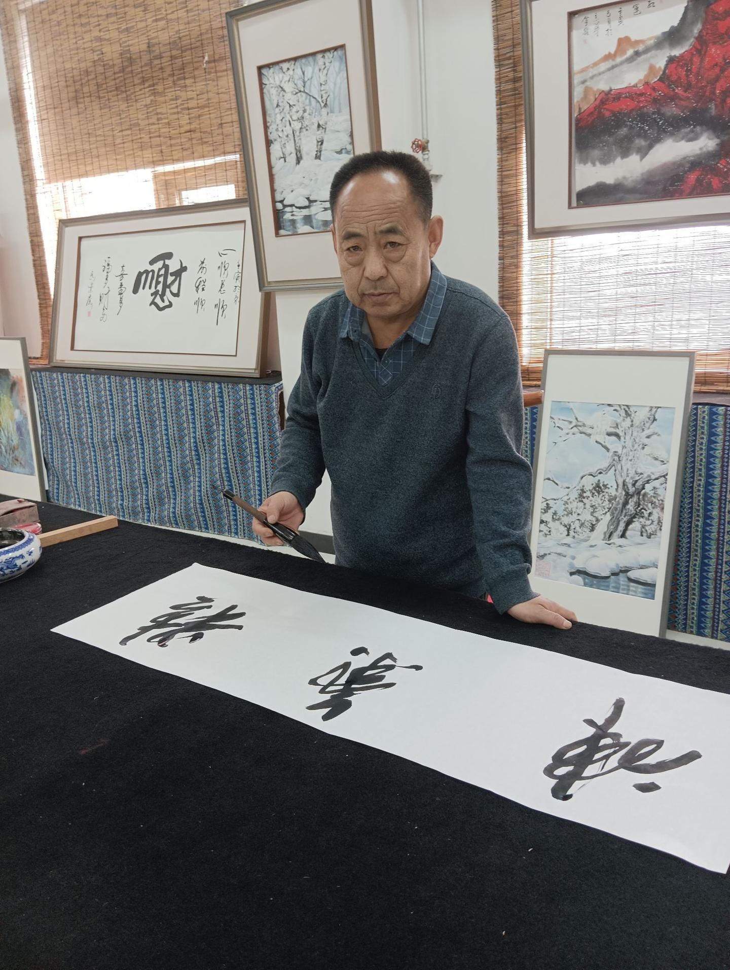 张金雪书画家德艺双馨 - 知乎