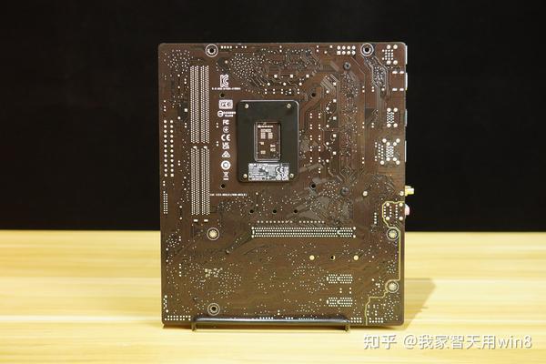 【八测】已经把配置玩明白了。华硕PRIME B760M-AYW WIFI D4评测 - 知乎