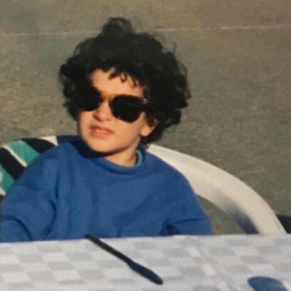 有哪些让人眼前一亮的阿美咔叽或美式复古头像? - 知乎