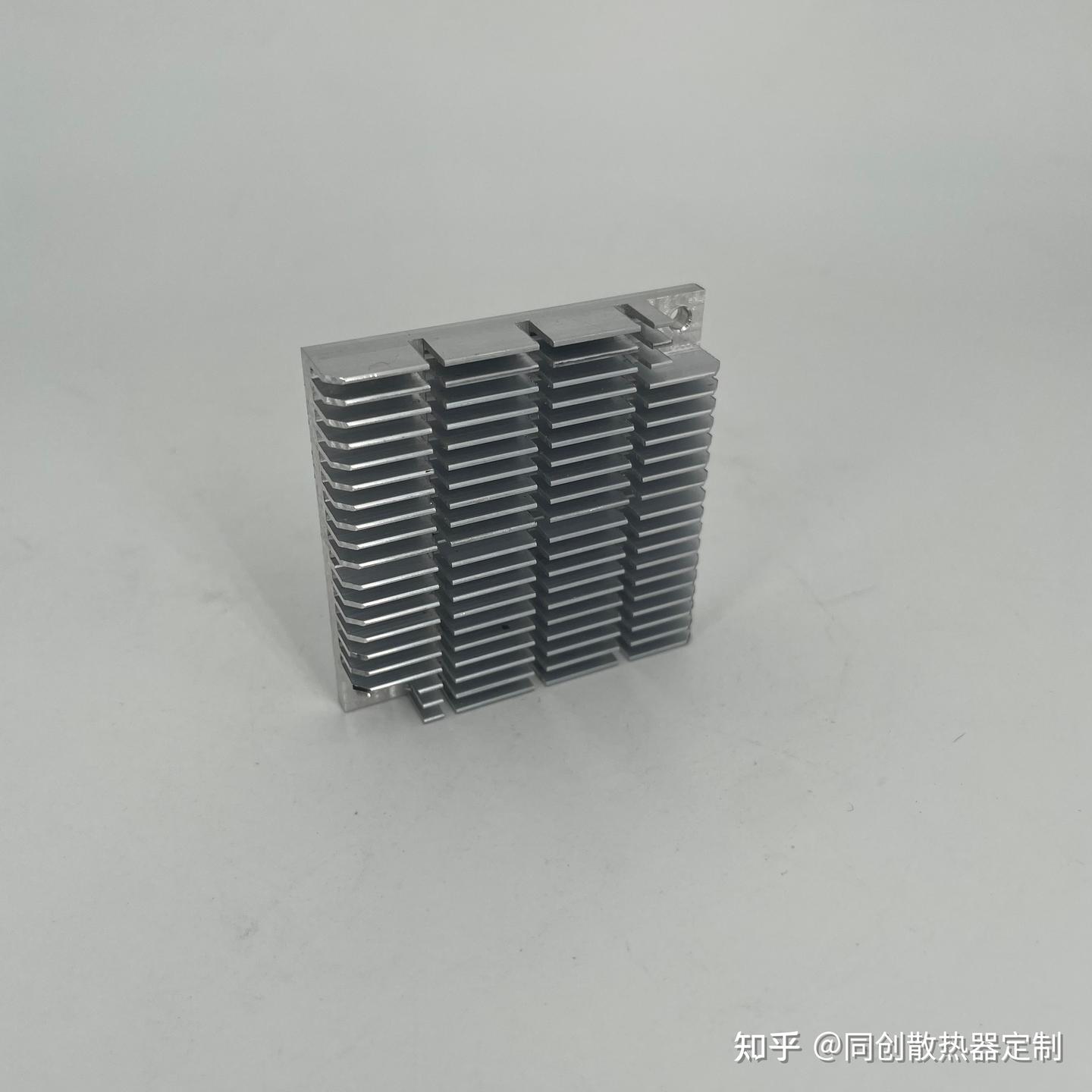 LED灯具散热器讲解 - 知乎