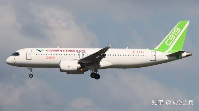 东航涂装C919首次亮相：中国商飞将在12月向首个客户交付客机 - 知乎