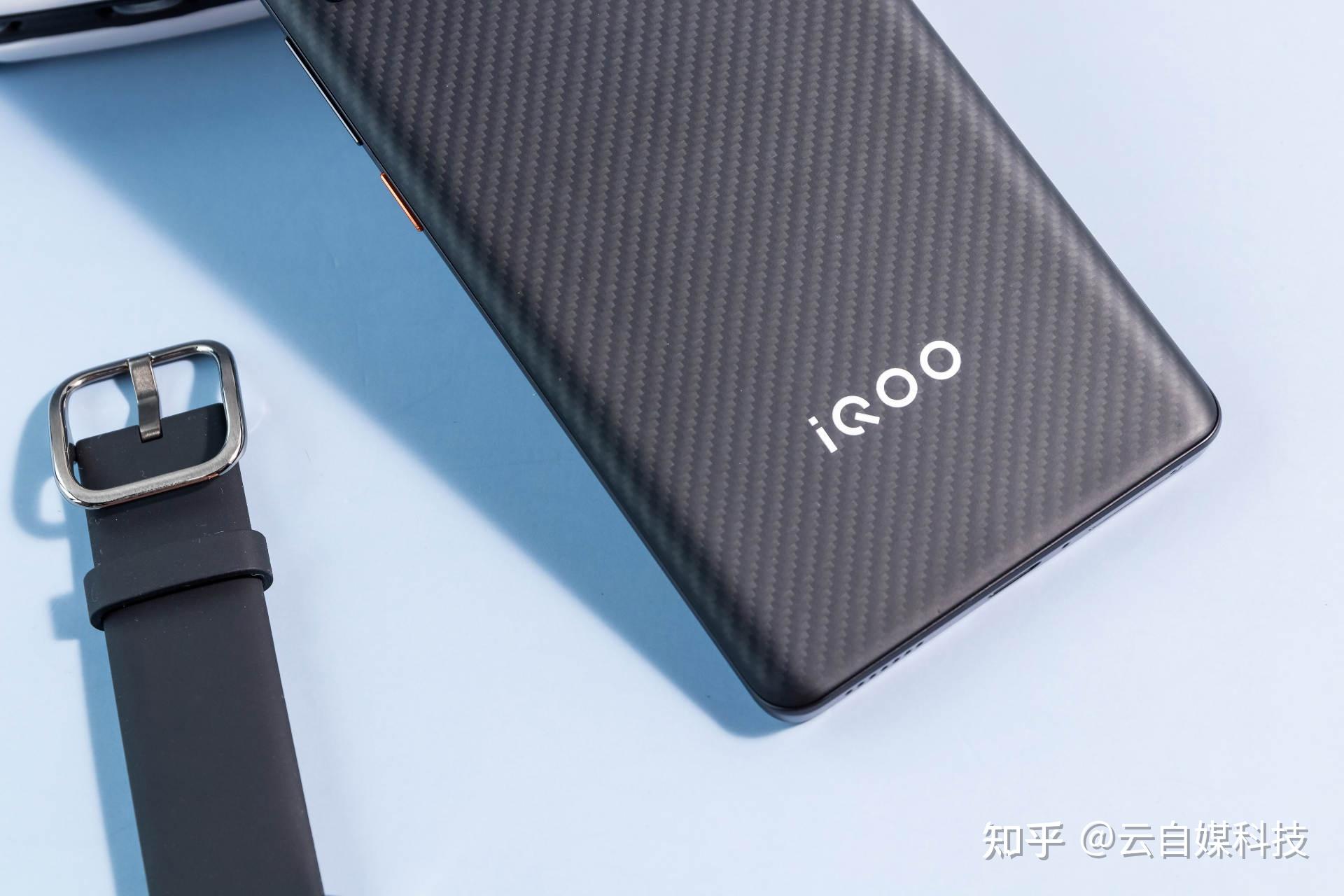 iQOO 9 Pro赛道版有多惊艳？应用芳纶纤维后盖，速度感拉满 - 知乎