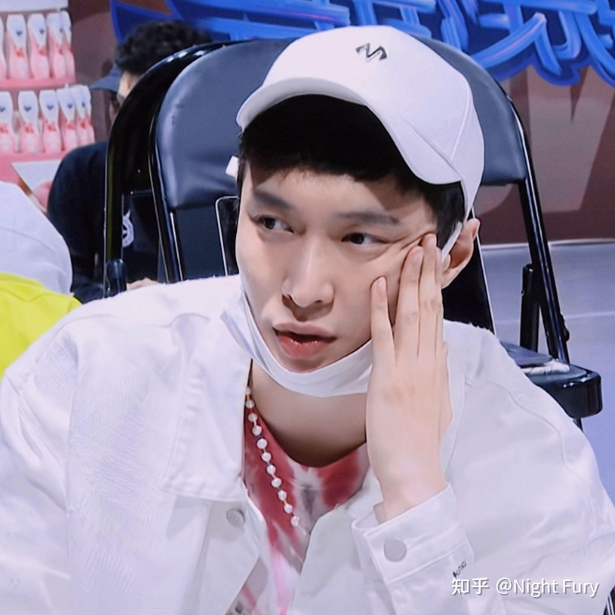 we learn 全新版大学进阶英语 综合教程2 Unit2答案