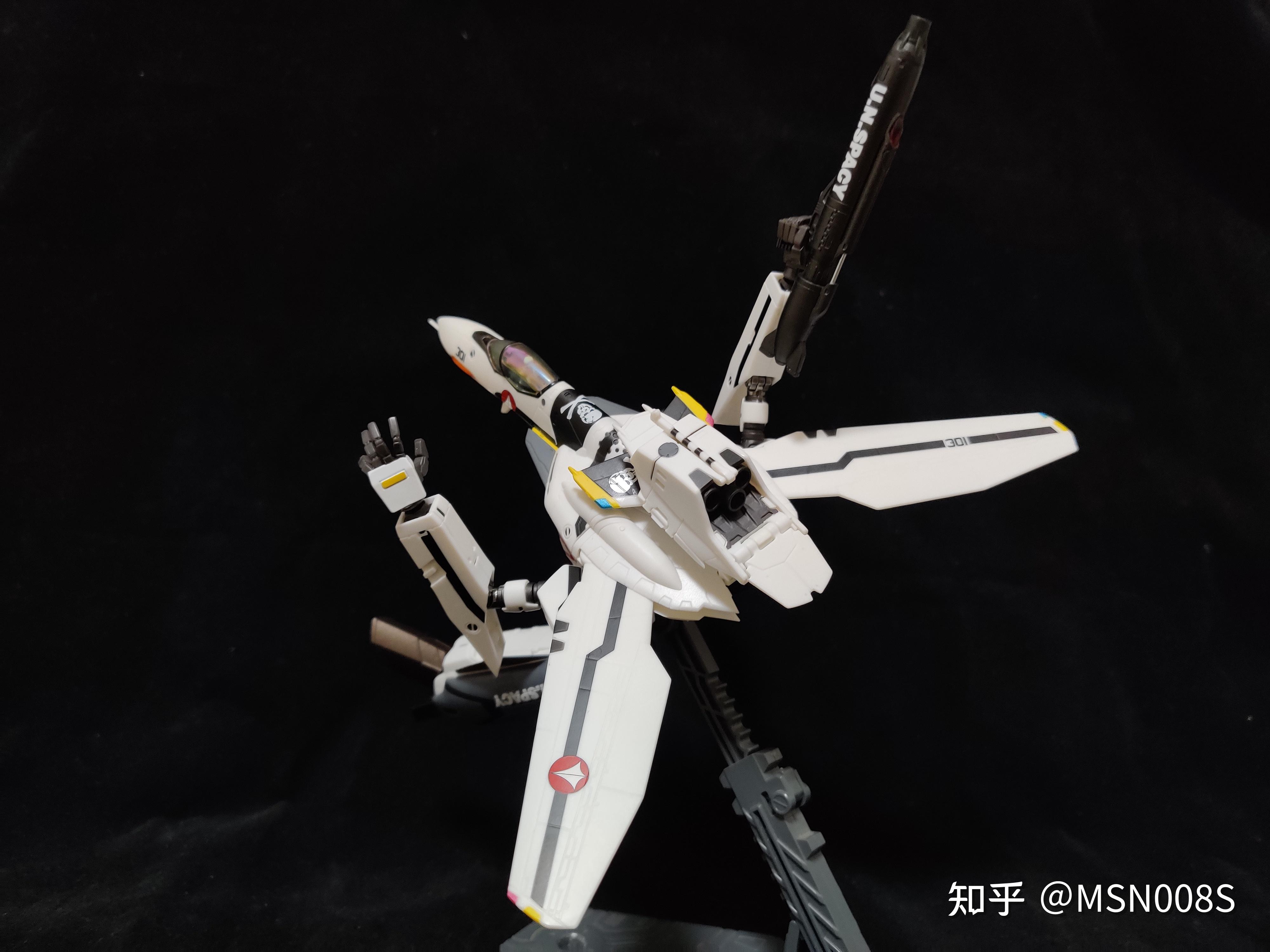 超时空要塞的ZERO的凤凰—VF-0S 简单机体设定介绍及万代HI-METAL R VF0-S罗伊福卡机 模型评测 - 知乎